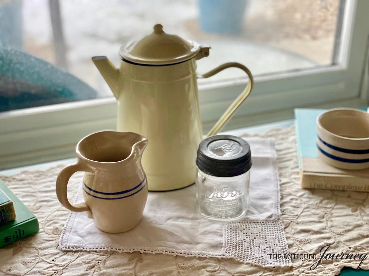 How To Create A Vignette Display with Vintage Decor - The Antiqued Journey
