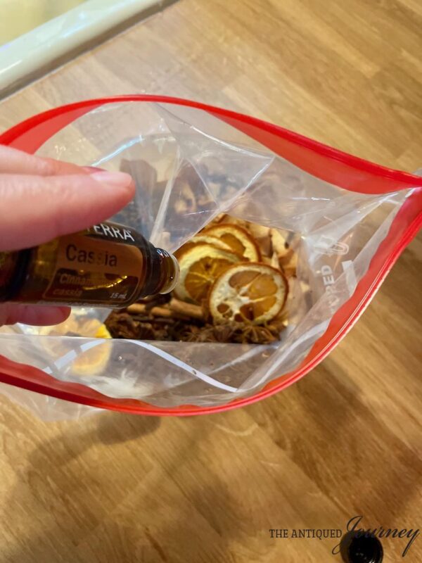 How to Make Fall Potpourri with Dried Fruit - The Antiqued Journey