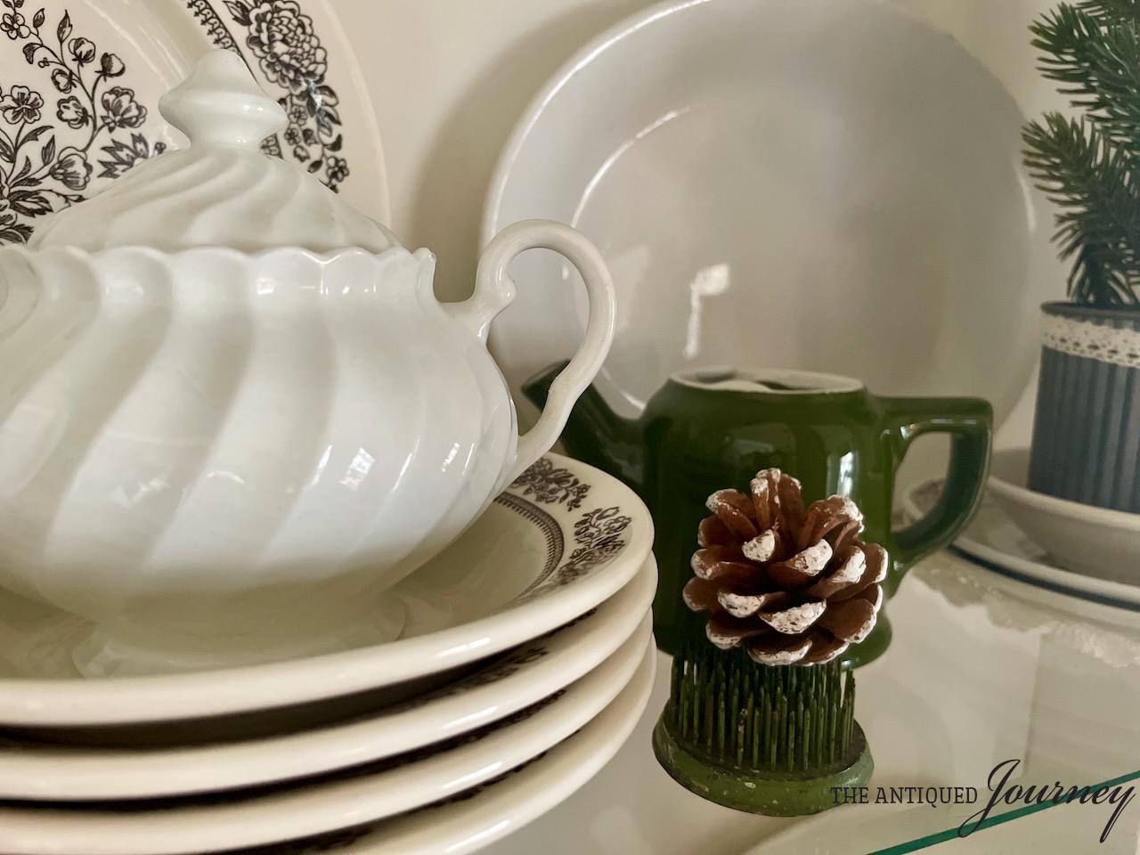 How Vintage Decor Contributes to a Simple Life - The Antiqued Journey